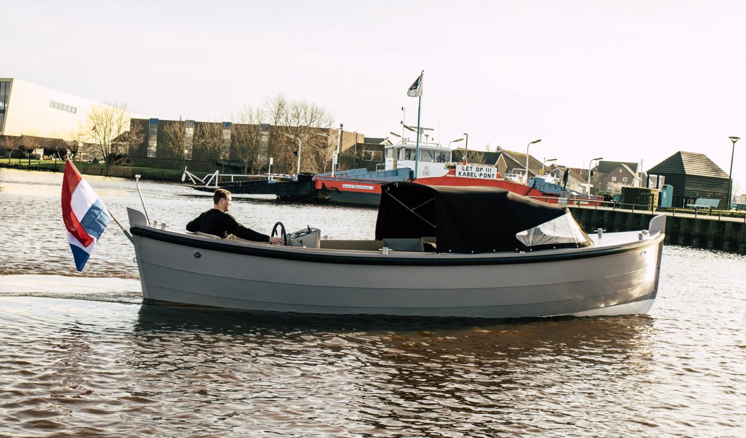 Aluminium boot van Navalia Boten - Luxe Sloepen en Tenders