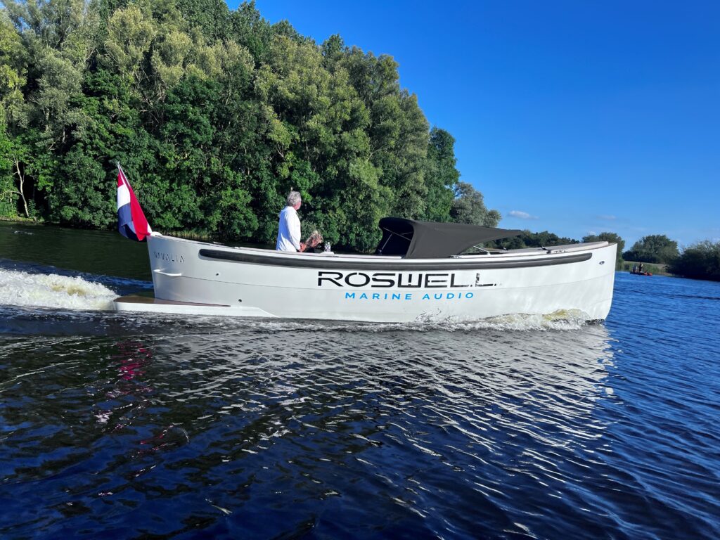 Navalia Cabin Sloop 850 - Navalia - Configure your boat